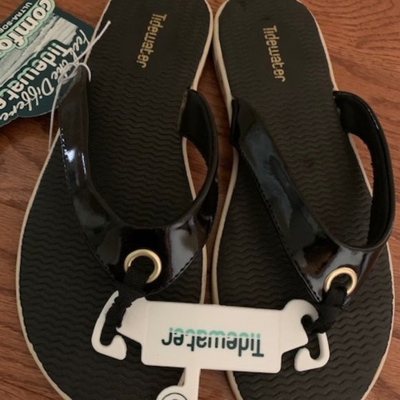 Tidewater | Shoes | Tidewater Black Thong Sandals 8 | Poshmark